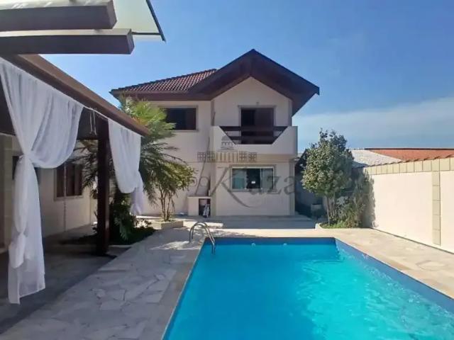 Casa / Sobrado em Condomínio para Venda em São José dos Campos/SP Urbanova 3 Quartos