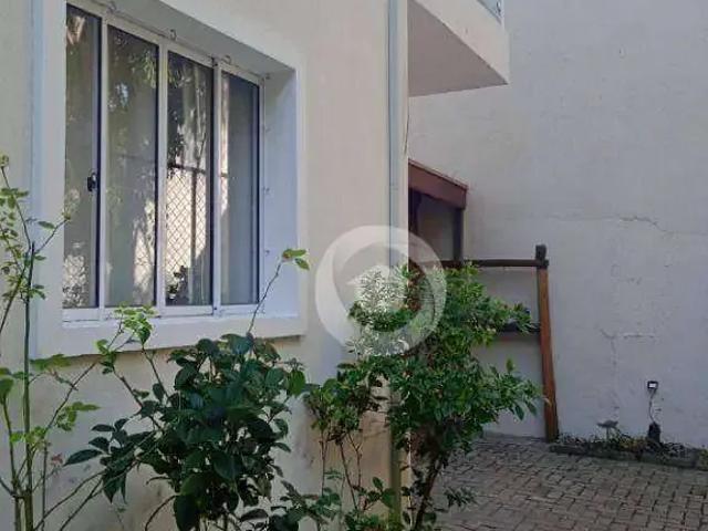 Casa / Sobrado em Condomínio para Venda em São José dos Campos/SP Vila São Bento 3 Quartos