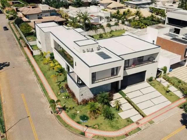 Casa / Sobrado em Condomínio para Venda em São José dos Campos/SP Condomínio Chácara Serimbura 6 Quartos