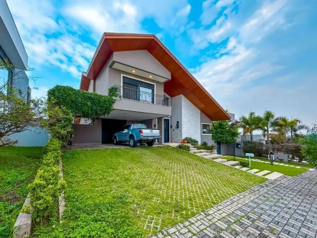 Casa / Sobrado em Condomínio para Venda em São José dos Campos/SP Condomínio Reserva do Paratehy 5 Quartos