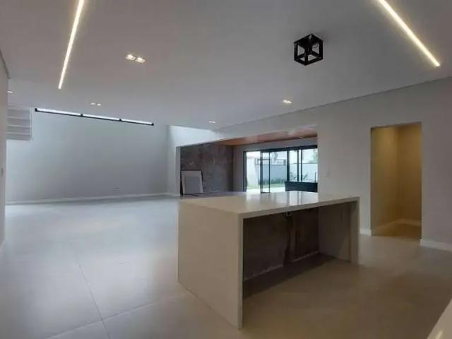 Casa / Sobrado em Condomínio para Venda em São José dos Campos/SP Condomínio Reserva do Paratehy 5 Quartos
