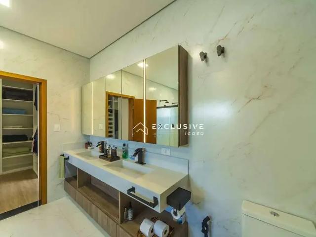 Casa / Sobrado em Condomínio para Venda em São José dos Campos/SP Condomínio Residencial Alphaville 5 Quartos