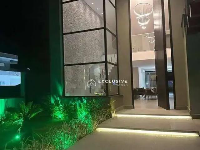 Casa / Sobrado em Condomínio para Venda em São José dos Campos/SP Condomínio Residencial Alphaville 4 Quartos