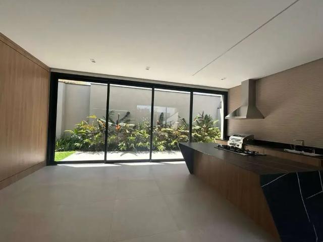 Casa / Sobrado em Condomínio para Venda em São José dos Campos/SP Condomínio Residencial Alphaville II 4 Quartos