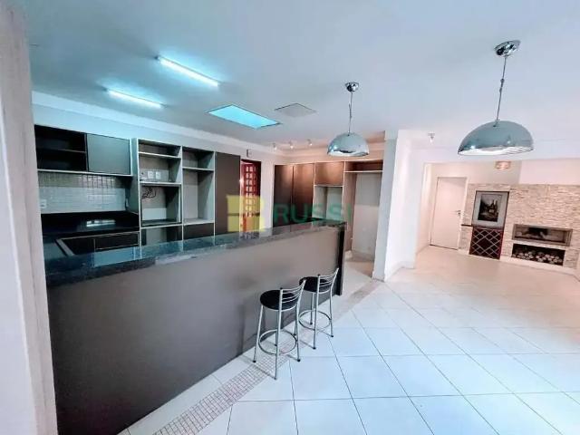 Casa / Sobrado em Condomínio para Venda em São José dos Campos/SP Condomínio Residencial Floresta 4 Quartos