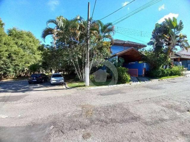 Casa / Sobrado em Condomínio para Venda em São José dos Campos/SP Eldorado 5 Quartos