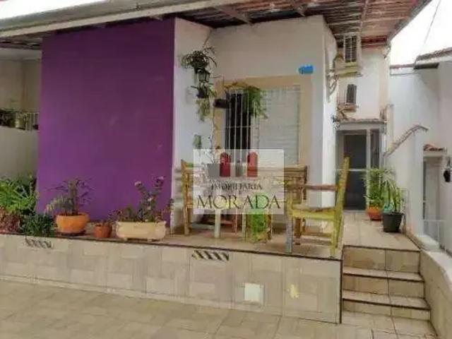 Casa / Sobrado em Condomínio para Venda em São José dos Campos/SP Eugênio de Mello 3 Quartos