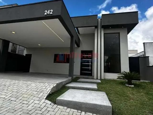 Casa / Sobrado em Condomínio para Venda em São José dos Campos/SP Floresta 3 Quartos