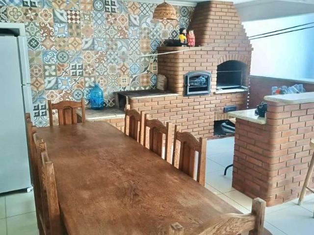 Casa / Sobrado em Condomínio para Venda em São José dos Campos/SP Jardim América 4 Quartos