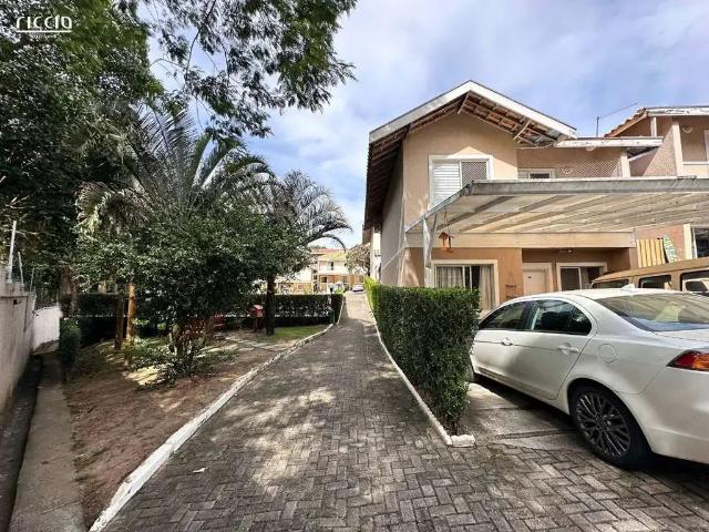 Casa / Sobrado em Condomínio para Venda em São José dos Campos/SP Jardim América 3 Quartos