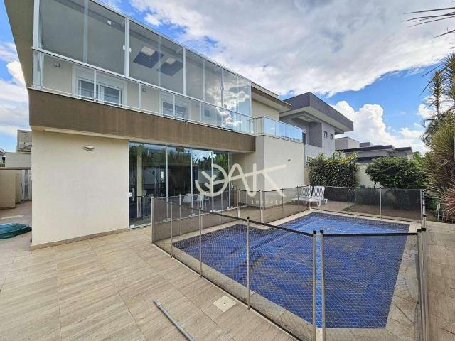 Casa / Sobrado em Condomínio para Venda em São José dos Campos/SP Jardim do Golfe 4 Quartos