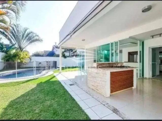 Casa / Sobrado em Condomínio para Venda em São José dos Campos/SP Jardim das Colinas 4 Quartos