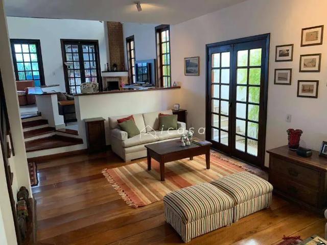 Casa / Sobrado em Condomínio para Venda em São José dos Campos/SP Jardim das Colinas 4 Quartos