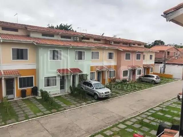 Casa / Sobrado em Condomínio para Venda em São José dos Campos/SP Jardim Limoeiro 3 Quartos