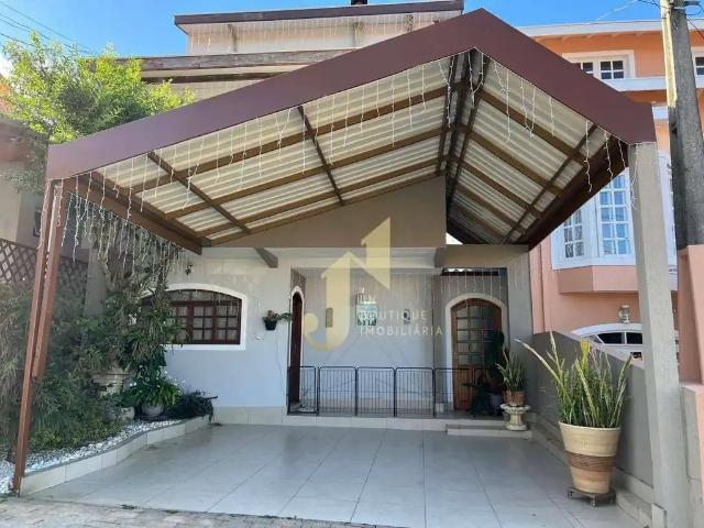 Casa / Sobrado em Condomínio para Venda em São José dos Campos/SP Jardim Uirá 3 Quartos