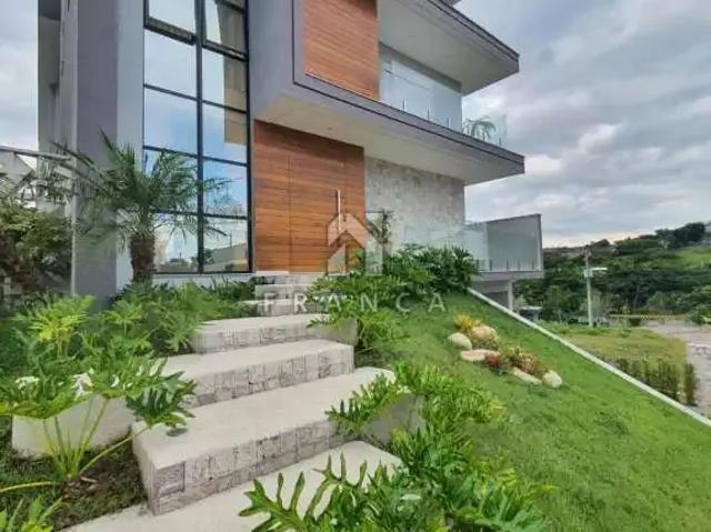 Casa / Sobrado em Condomínio para Venda em São José dos Campos/SP Putim 4 Quartos