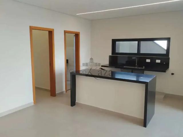 Casa / Sobrado em Condomínio para Venda em São José dos Campos/SP Putim 3 Quartos