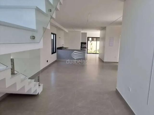 Casa / Sobrado em Condomínio para Venda em São José dos Campos/SP Ronda 3 Quartos