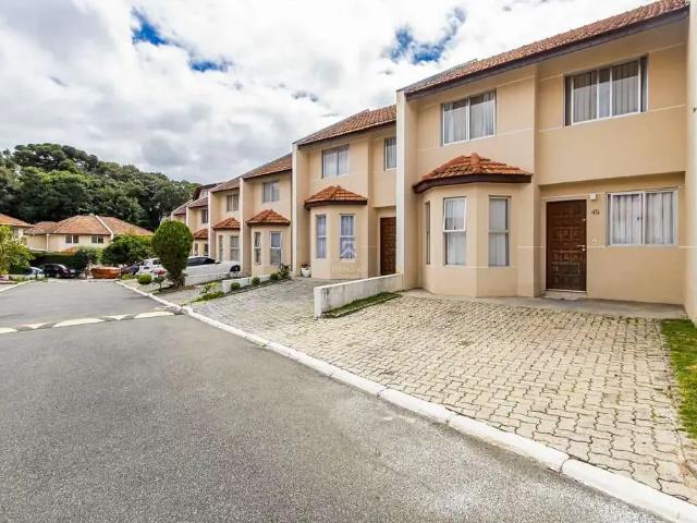 Casa / Sobrado em Condomínio para Venda em São José dos Pinhais/PR Centro 3 Quartos