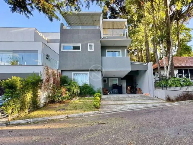 Casa / Sobrado em Condomínio para Venda em São José dos Pinhais/PR Centro 5 Quartos