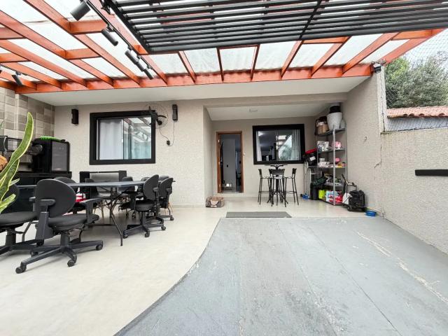 Casa / Sobrado em Condomínio para Venda em São José dos Pinhais/PR Del Rey 2 Quartos
