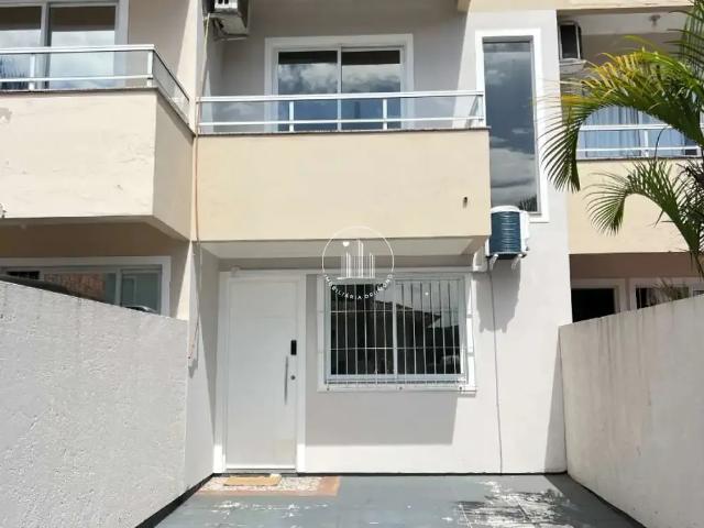 Casa / Sobrado em Condomínio para Venda em São José/SC Forquilhas 2 Quartos