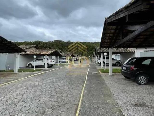 Casa / Sobrado em Condomínio para Venda em São José/SC Forquilhas 2 Quartos