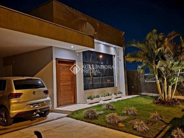 Casa / Sobrado em Condomínio para Venda em São José/SC Forquilhas 3 Quartos