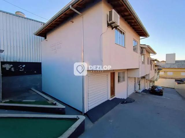 Casa / Sobrado em Condomínio para Venda em São José/SC Serraria 2 Quartos