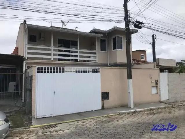 Casa / Sobrado em Condomínio para Venda em São José/SC Potecas 4 Quartos