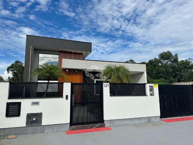 Casa / Sobrado em Condomínio para Venda em São José/SC Potecas 3 Quartos
