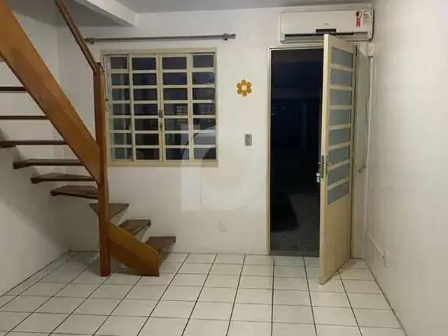 Casa / Sobrado em Condomínio para Venda em São Leopoldo/RS Vicentina 2 Quartos