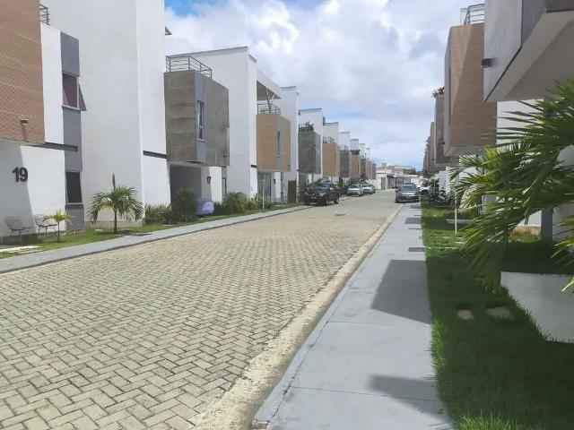 Casa / Sobrado em Condomínio para Venda em São Luís/MA Vinhais 4 Quartos