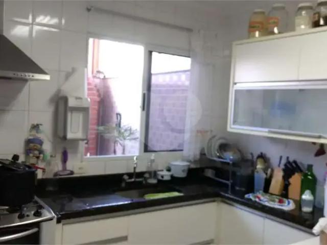Casa / Sobrado em Condomínio para Venda em São Paulo/SP Santana 3 Quartos