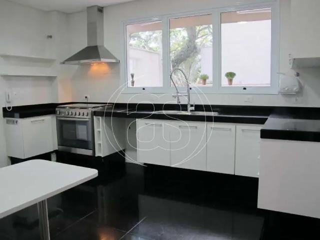 Casa / Sobrado em Condomínio para Venda em São Paulo/SP Alto da Boa Vista 4 Quartos