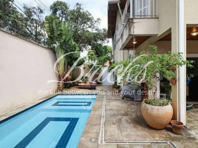 Casa / Sobrado em Condomínio para Venda em São Paulo/SP Alto da Boa Vista 4 Quartos