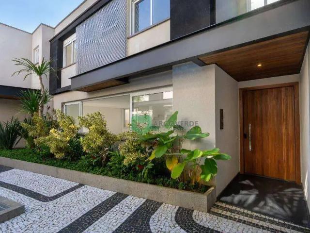 Casa / Sobrado em Condomínio para Venda em São Paulo/SP Alto da Boa Vista 4 Quartos
