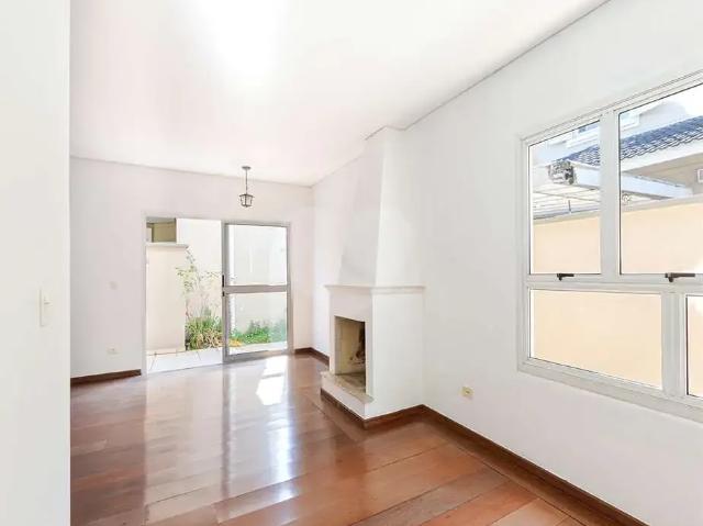 Casa / Sobrado em Condomínio para Venda em São Paulo/SP Alto de Pinheiros 3 Quartos