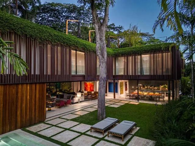 Casa / Sobrado em Condomínio para Venda em São Paulo/SP Alto de Pinheiros 4 Quartos