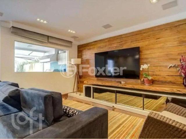 Casa / Sobrado em Condomínio para Venda em São Paulo/SP Chácara Monte Alegre 4 Quartos