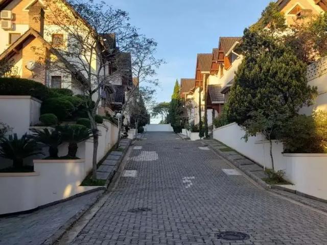 Casa / Sobrado em Condomínio para Venda em São Paulo/SP Chácara Monte Alegre 4 Quartos