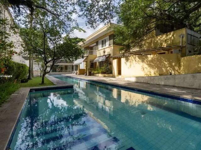 Casa / Sobrado em Condomínio para Venda em São Paulo/SP Chácara Monte Alegre 5 Quartos