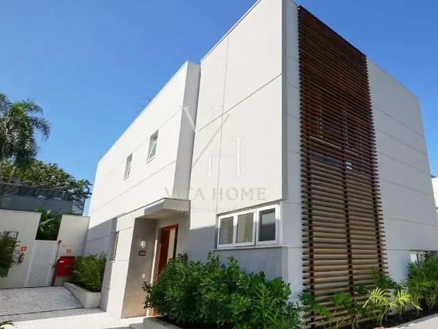 Casa / Sobrado em Condomínio para Venda em São Paulo/SP Chácara Santo Antônio 4 Quartos