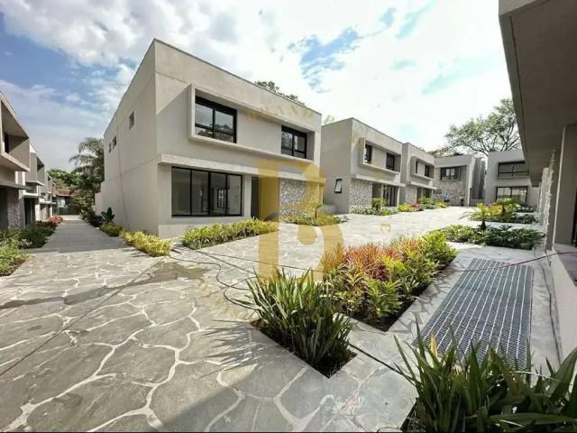 Casa / Sobrado em Condomínio para Venda em São Paulo/SP Chácara Santo Antônio 4 Quartos