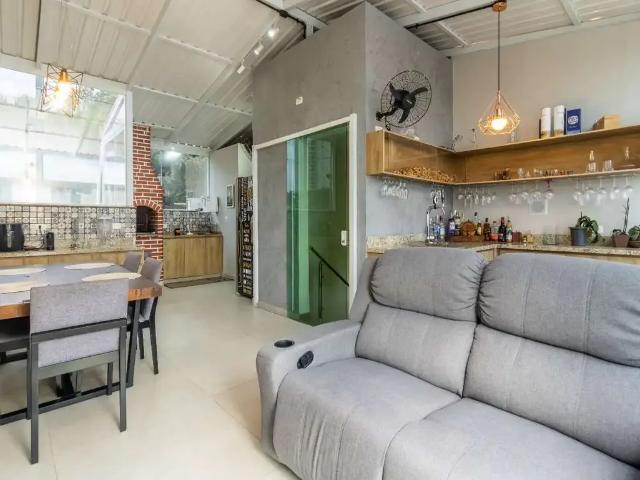 Casa / Sobrado em Condomínio para Venda em São Paulo/SP Chora Menino 3 Quartos