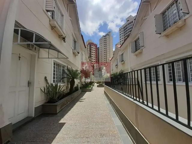 Casa / Sobrado em Condomínio para Venda em São Paulo/SP Chora Menino 3 Quartos