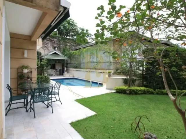 Casa / Sobrado em Condomínio para Venda em São Paulo/SP Cidade Jardim 4 Quartos