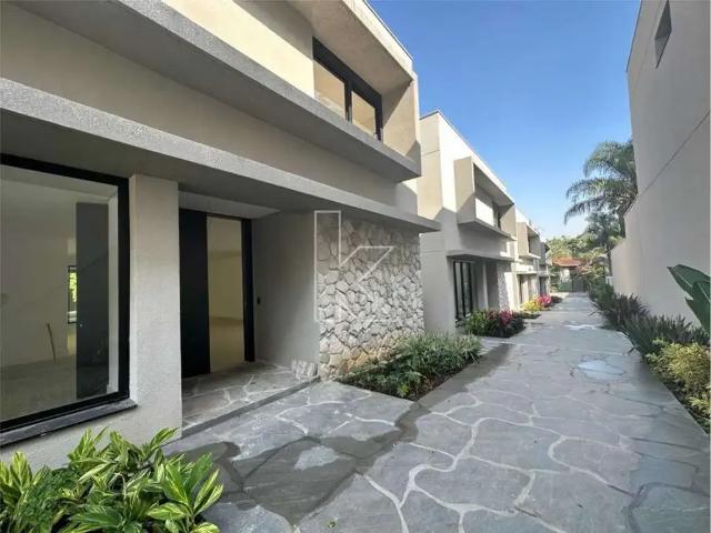 Casa / Sobrado em Condomínio para Venda em São Paulo/SP Granja Julieta 4 Quartos
