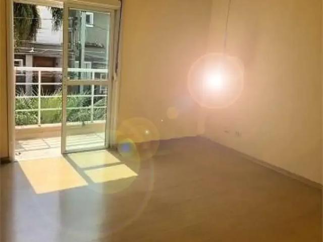 Casa / Sobrado em Condomínio para Venda em São Paulo/SP Horto Florestal 4 Quartos