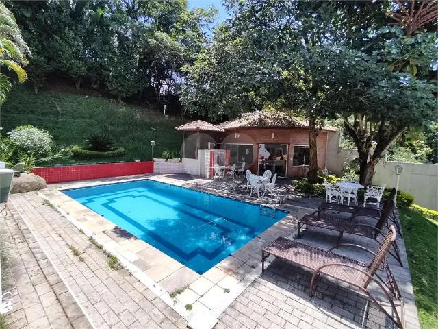 Casa / Sobrado em Condomínio para Venda em São Paulo/SP Horto Florestal 3 Quartos